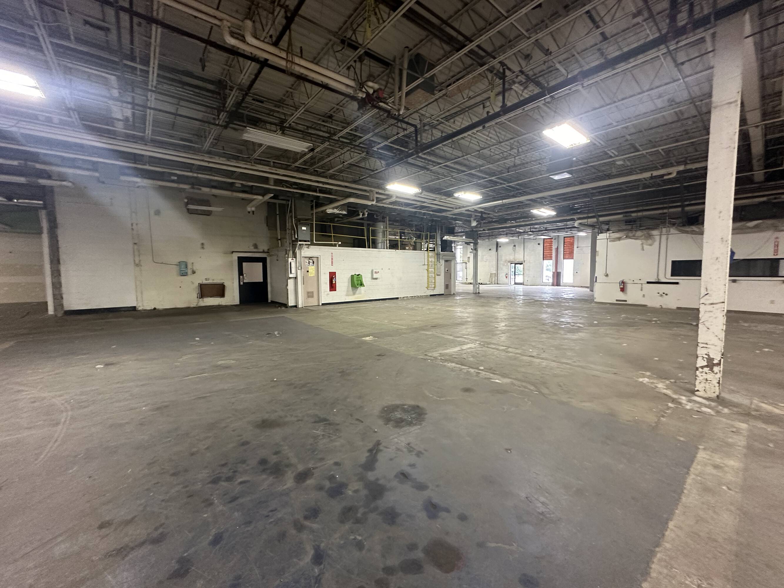 414 E 40th St, Holland, MI 49423 | Crexi.com