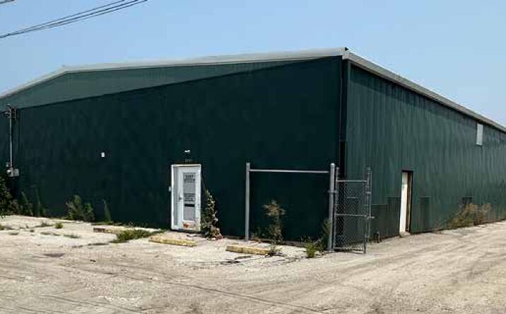 3357 Harvester Rd, Kansas City, KS 66115 | Crexi.com