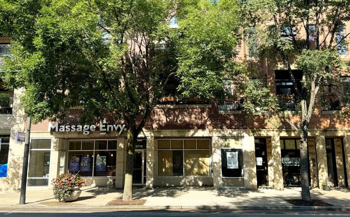 3718 N Southport Ave, Chicago, IL 60613 | Crexi.com