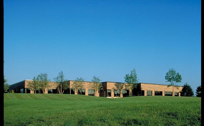 701 Woodlands Pkwy, Vernon Hills, IL 60061 | Crexi.com