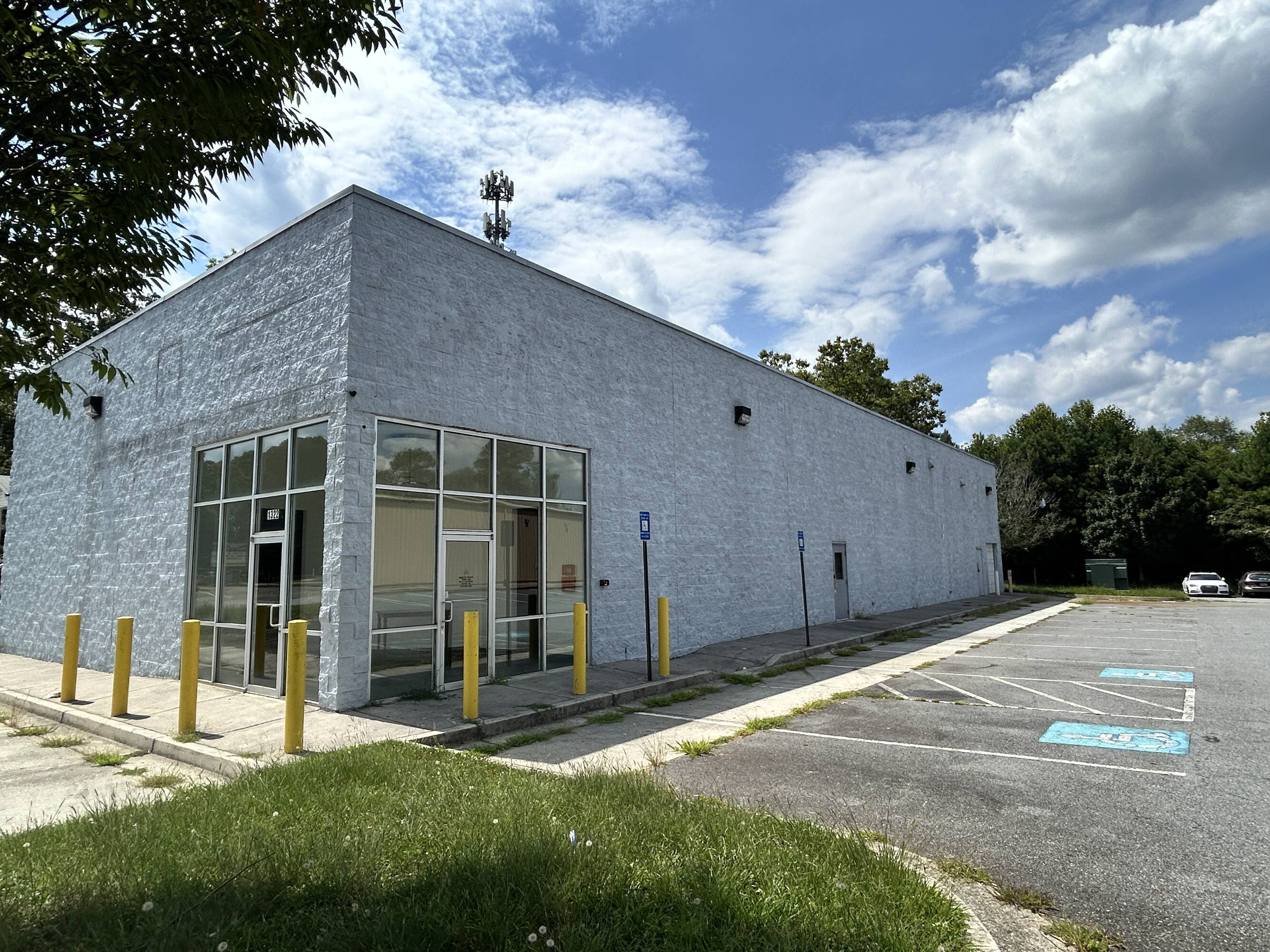 1322 Powder Springs Rd SW, Marietta, GA 30064 | Crexi.com