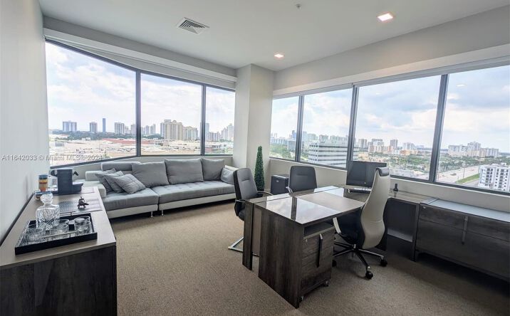 19790 W Dixie Hwy, Miami, FL 33180 | Crexi.com