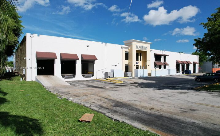 10813 NW 30th St, Doral, FL 33172 | Crexi.com