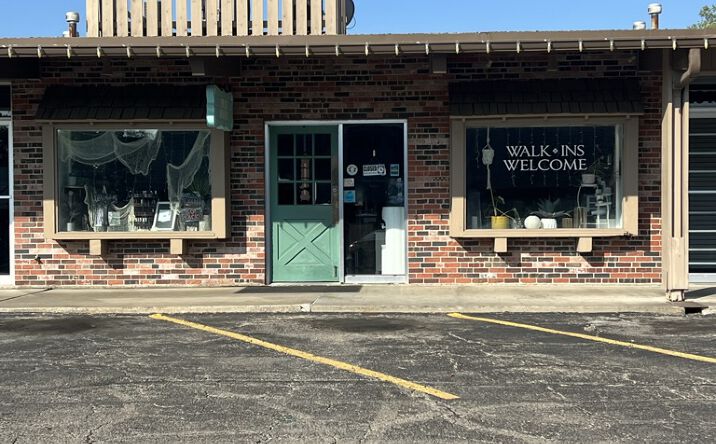 2910 SW Oakley Ave, Topeka, KS 66614 | Crexi.com