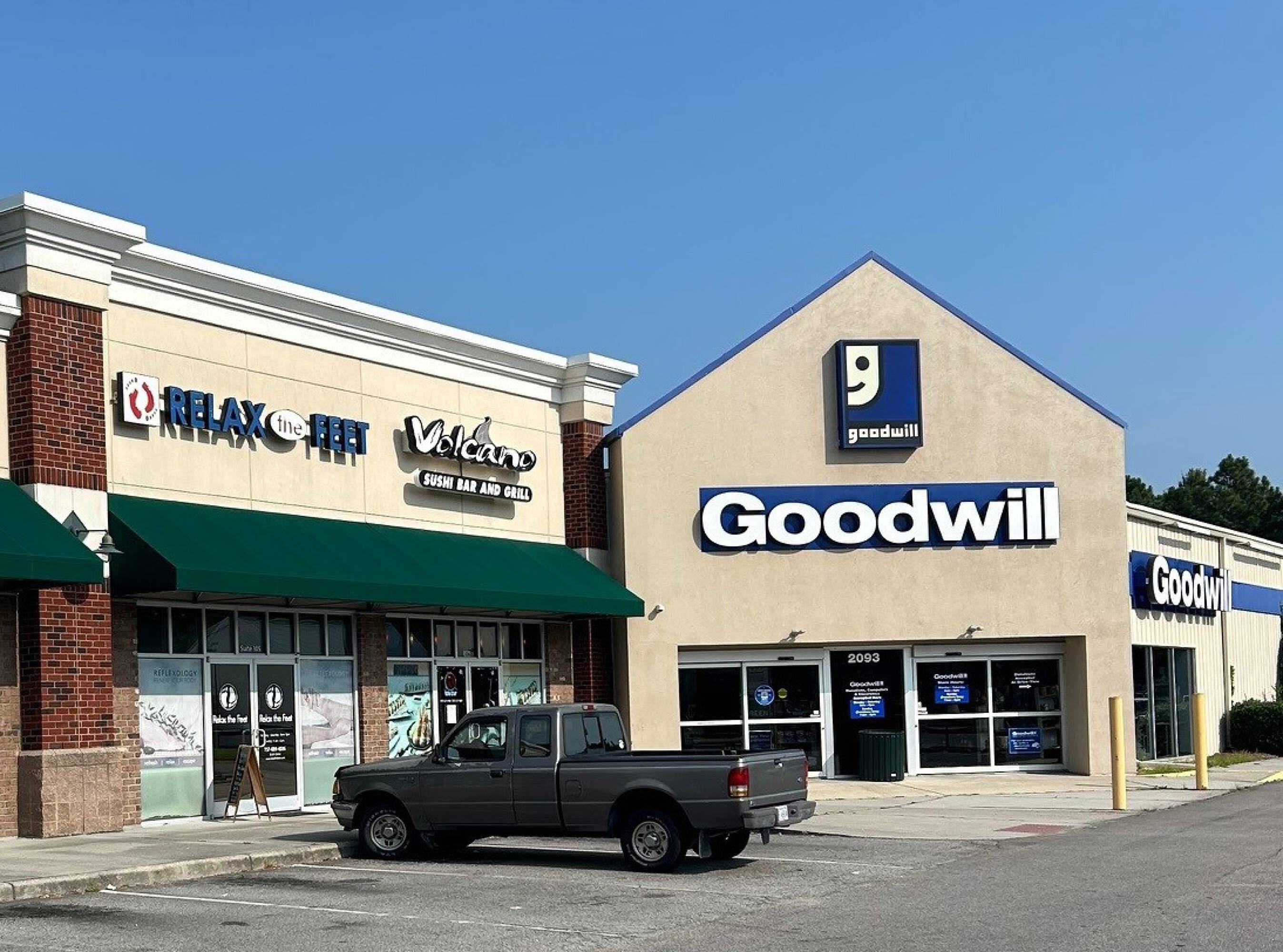 2093 General Booth Blvd, Virginia Beach, VA 23454 | Crexi.com