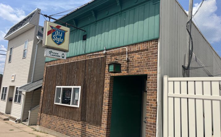 231 W 7th St, Neillsville, WI 54456 | Crexi.com