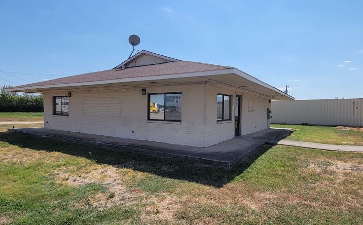 5530 I-10, San Antonio, TX 78219 | Crexi.com