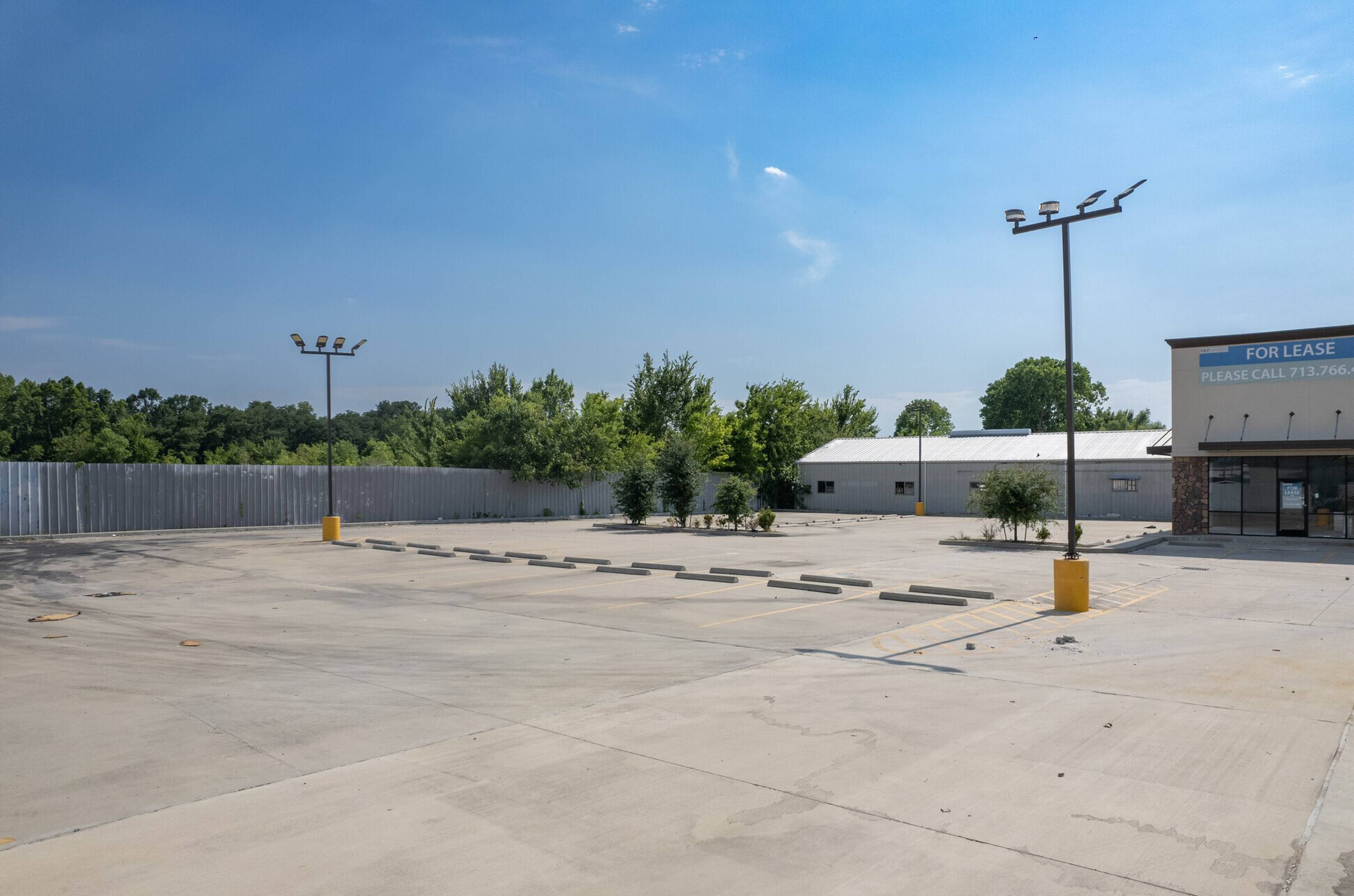 920 E Little York Rd, Houston, TX 77076 | Crexi.com