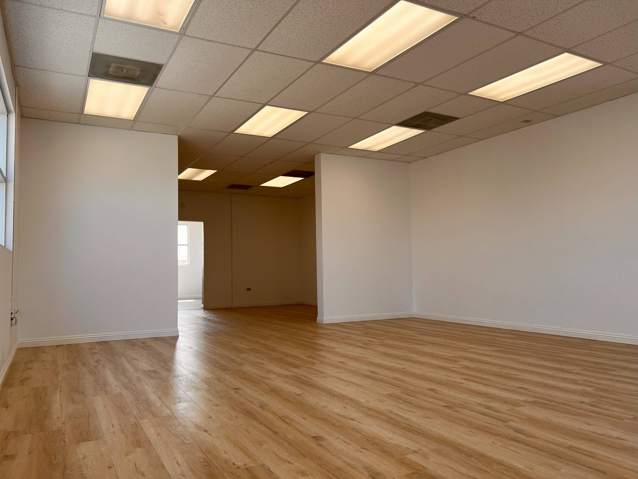 17405 Crenshaw Blvd, Torrance, CA 90504 | Crexi.com