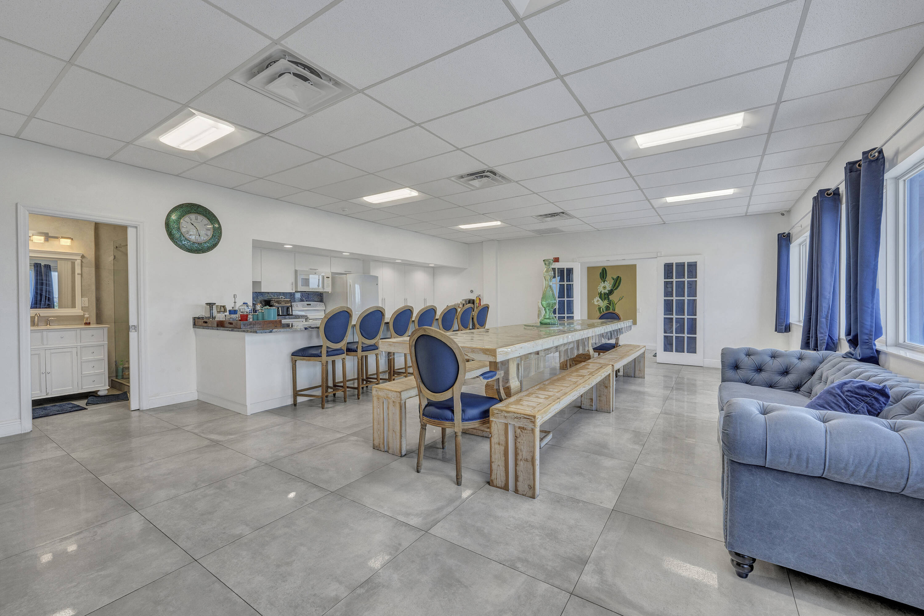 5465 NW 36th St, Miami Springs, FL 33166 | Crexi.com