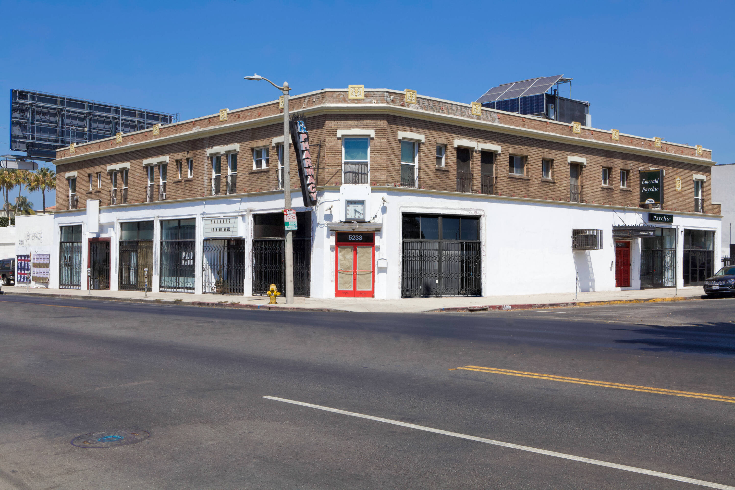 709 N Ridgewood Pl, Los Angeles, CA 90038 | Crexi.com