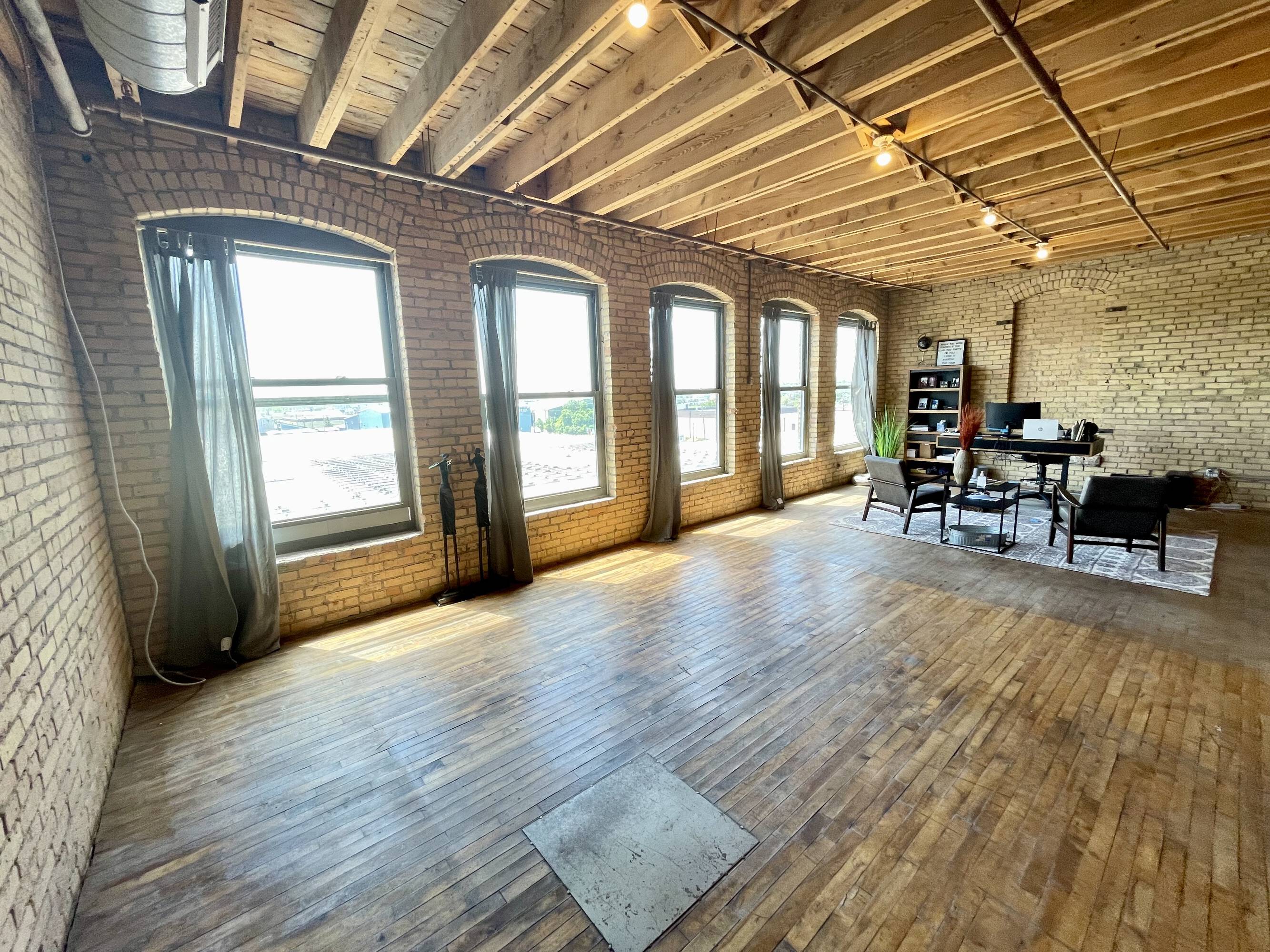 2400 N 2nd St, Minneapolis, MN 55411 | Crexi.com