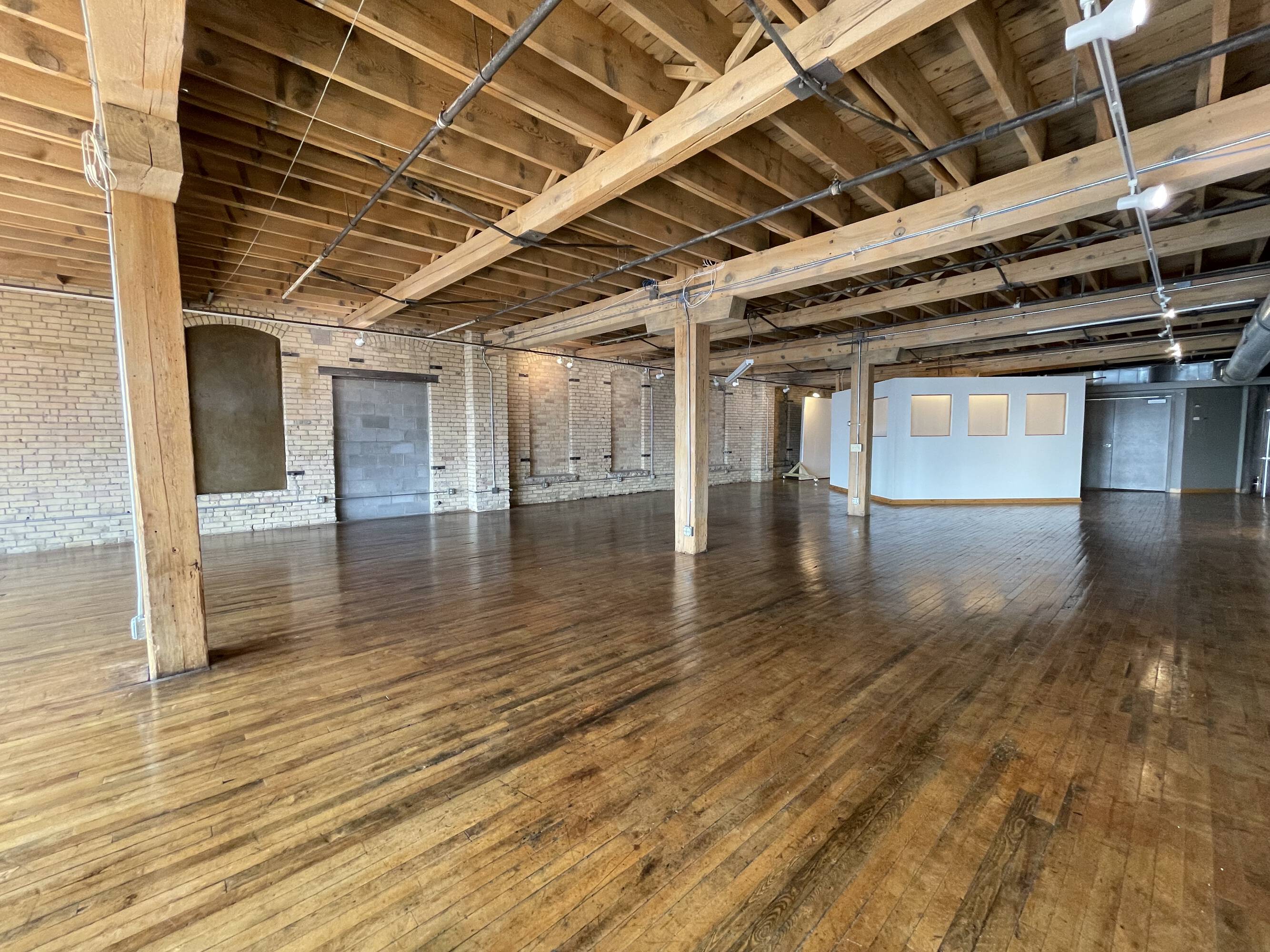 2400 N 2nd St, Minneapolis, MN 55411 | Crexi.com