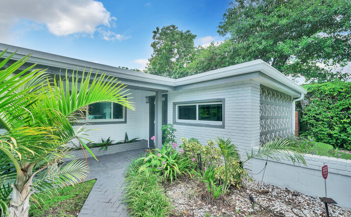 1820 Alamanda Drive, North Miami, FL 33181 | Crexi.com