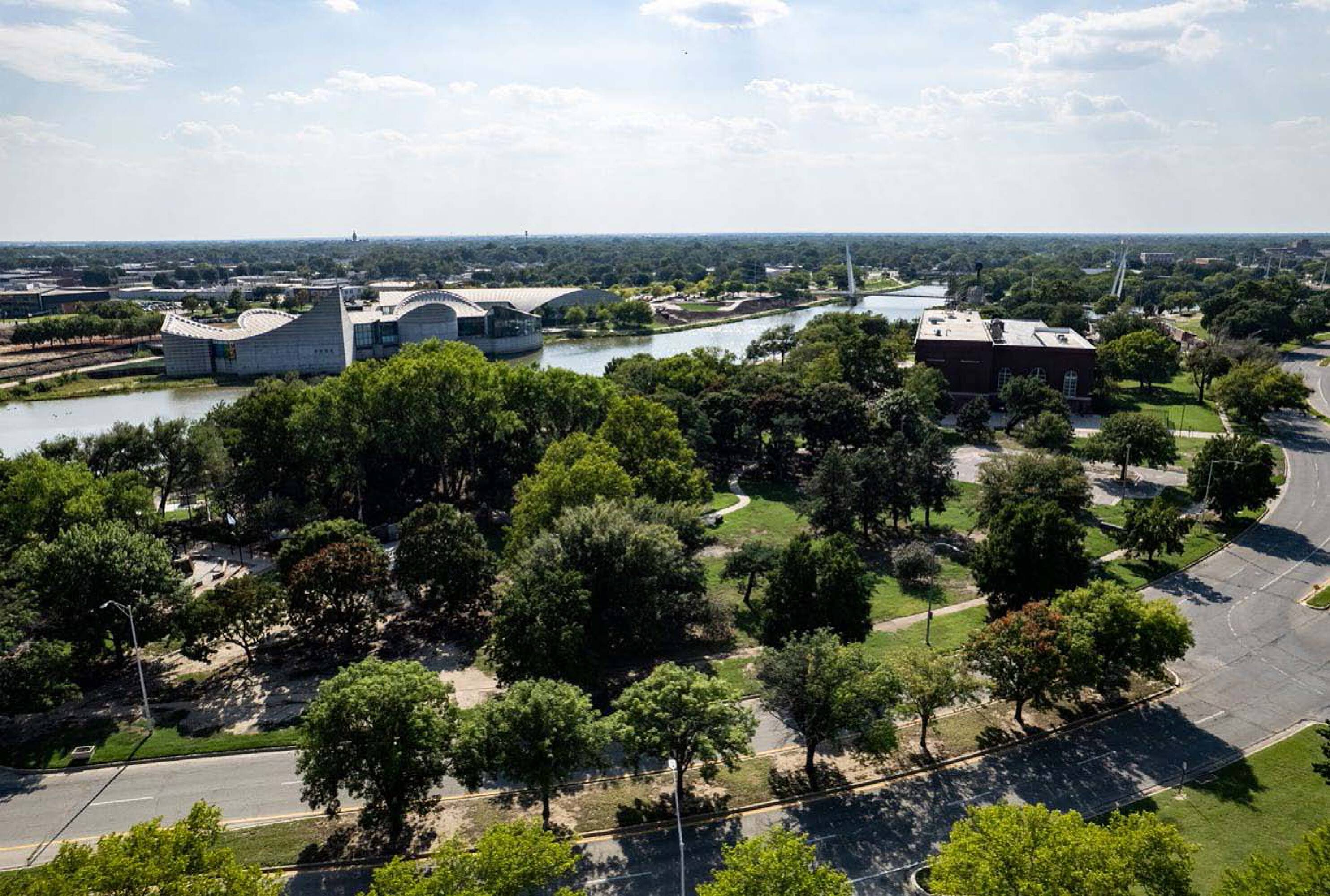 345 Riverview St, Wichita, KS 67203 | Crexi.com