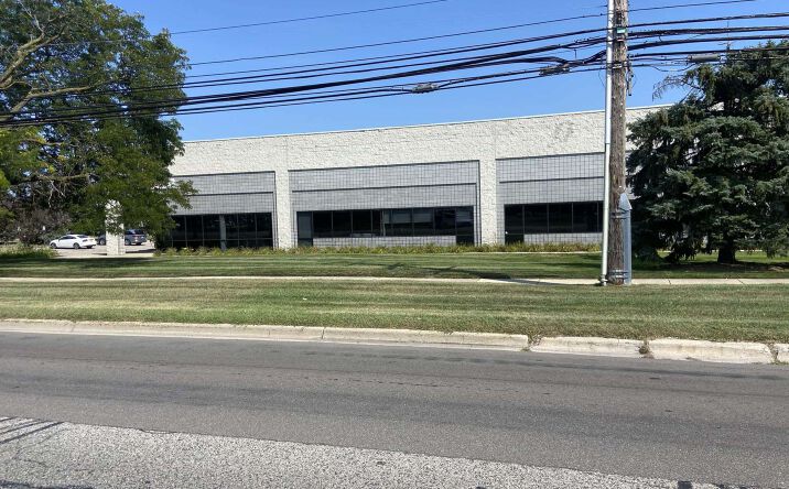 2040 Crooks Rd, Troy, MI 48084 | Crexi.com