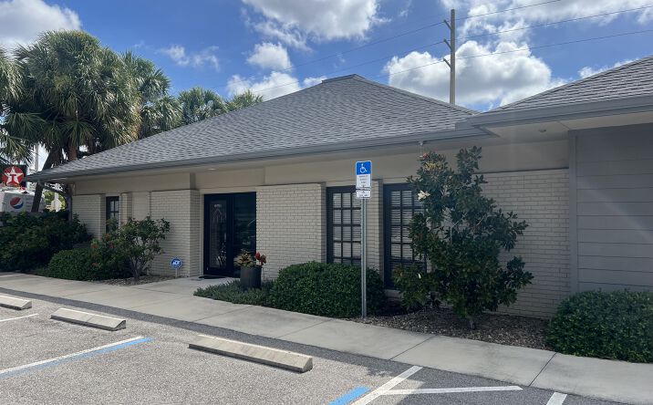 1 N Tuttle Ave, Sarasota, FL 34237 | Crexi.com
