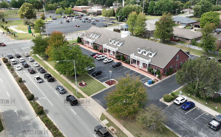 1411 E Primrose St, Springfield, MO 65804 | Crexi.com