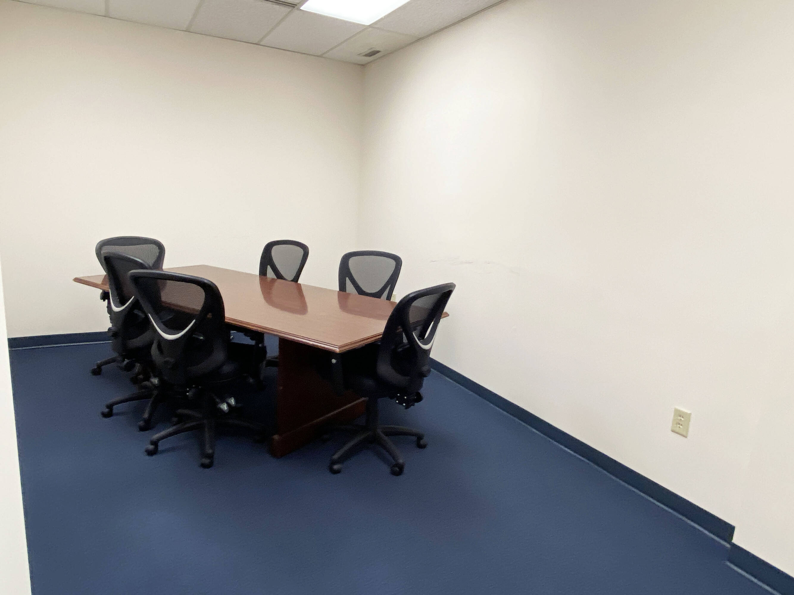 4917 Waters Edge Dr, Raleigh, NC 27606 | Crexi.com