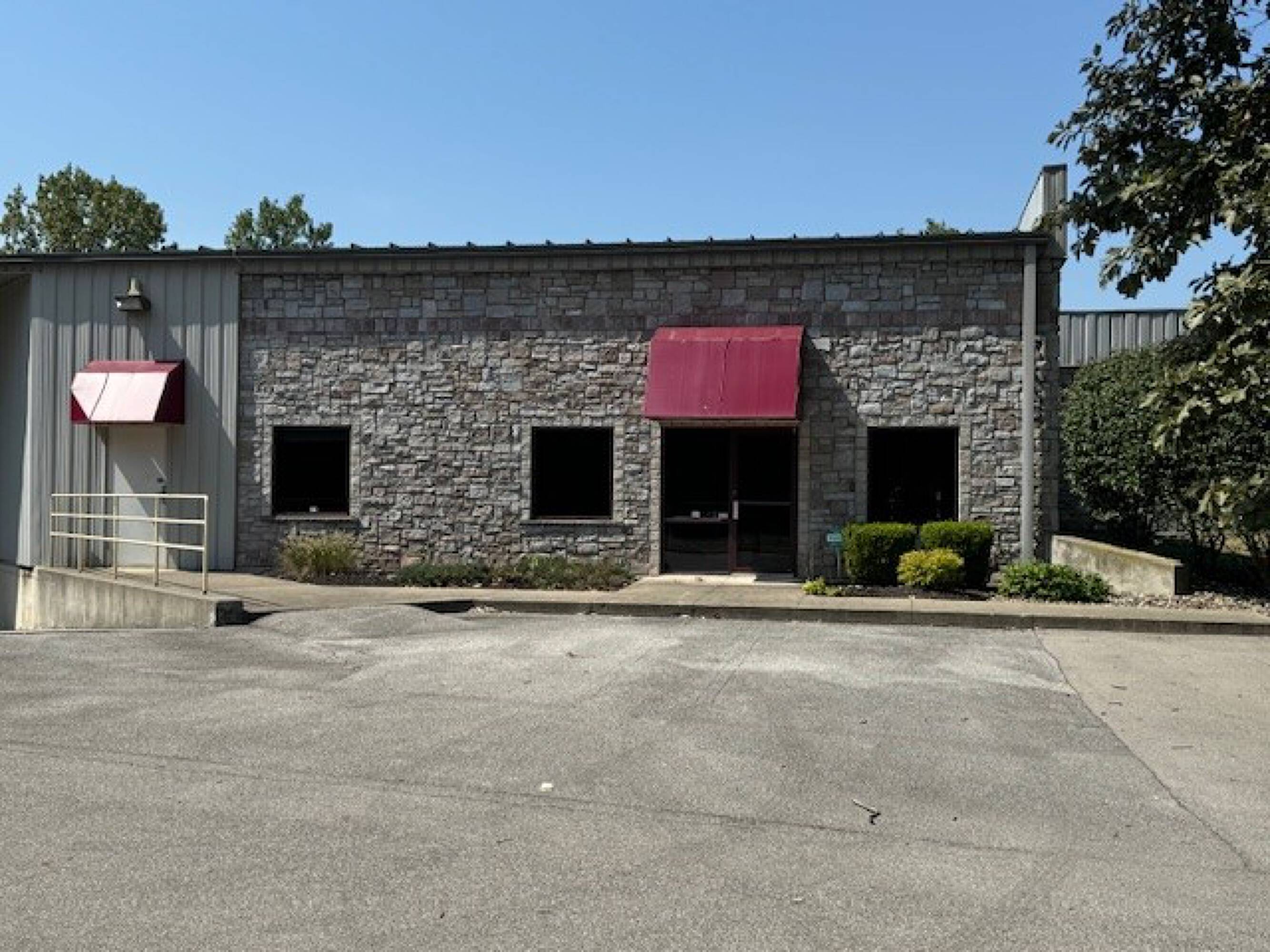 511 Incentive Dr, Fort Wayne, IN 46825 | Crexi.com