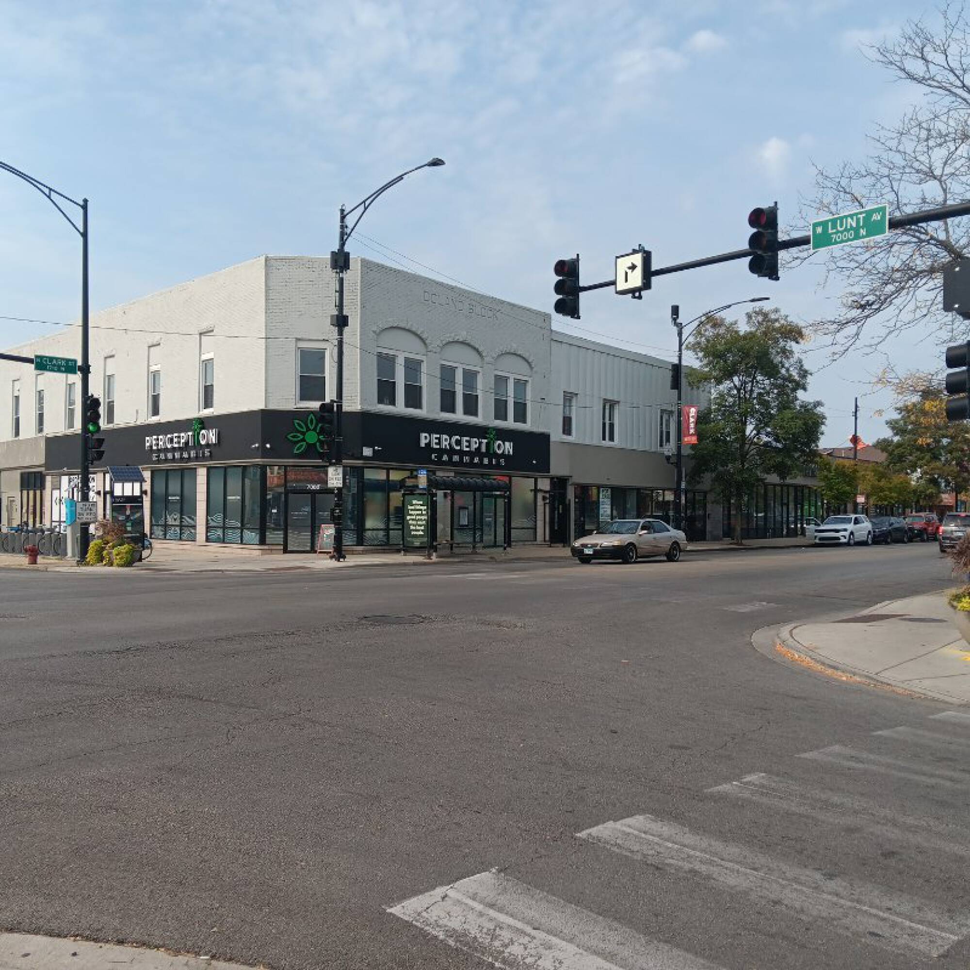 7000 N Clark St, Chicago, IL 60626 | Crexi.com