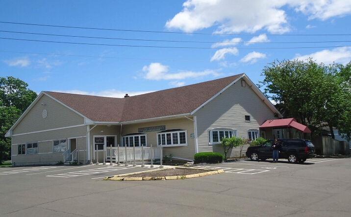 44 Boston Post Rd, Madison, CT 06443 | Crexi.com