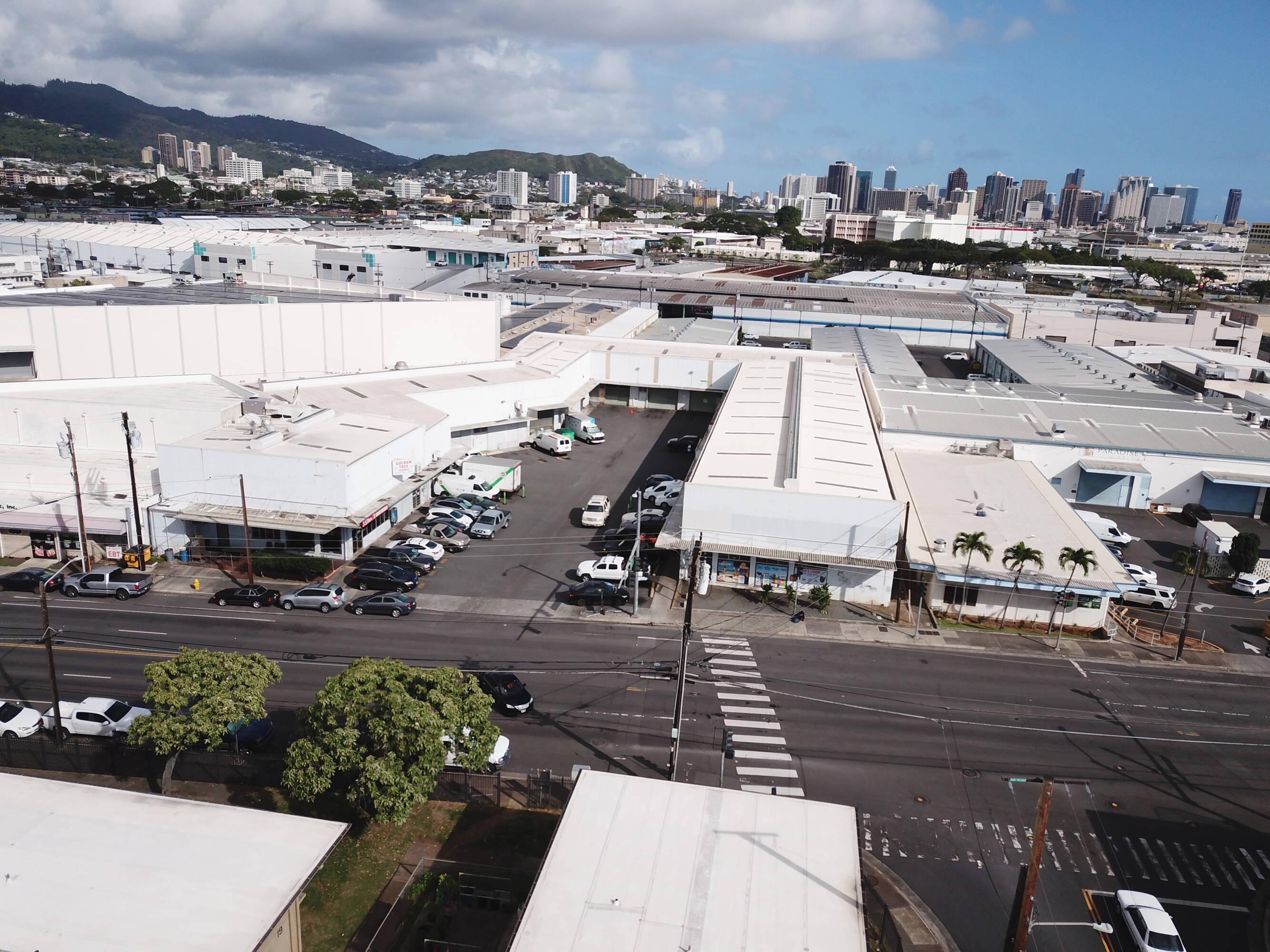 743 Waiakamilo Rd, Honolulu, HI 96817 | Crexi.com