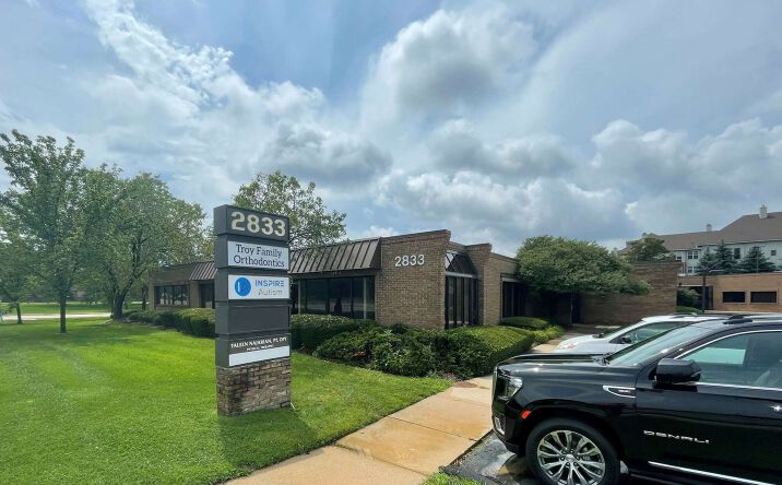 2833 Crooks Rd, Troy, MI 48084 | Crexi.com