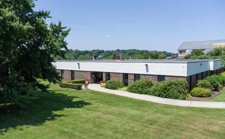 97 John Clarke Rd, Middletown, RI 02842 | Crexi.com
