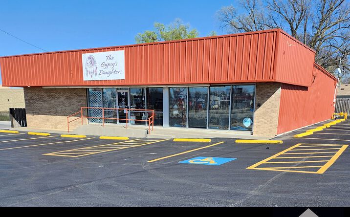 731 S Maiden Ln, Joplin, MO 64801 | Crexi.com