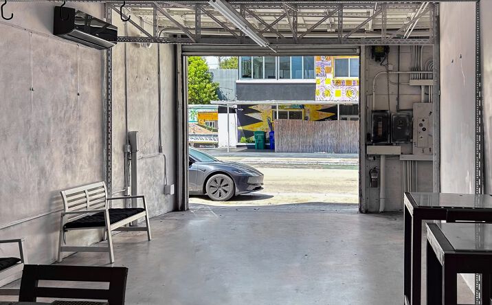 294 NW 54th St, Miami, FL 33127 | Crexi.com
