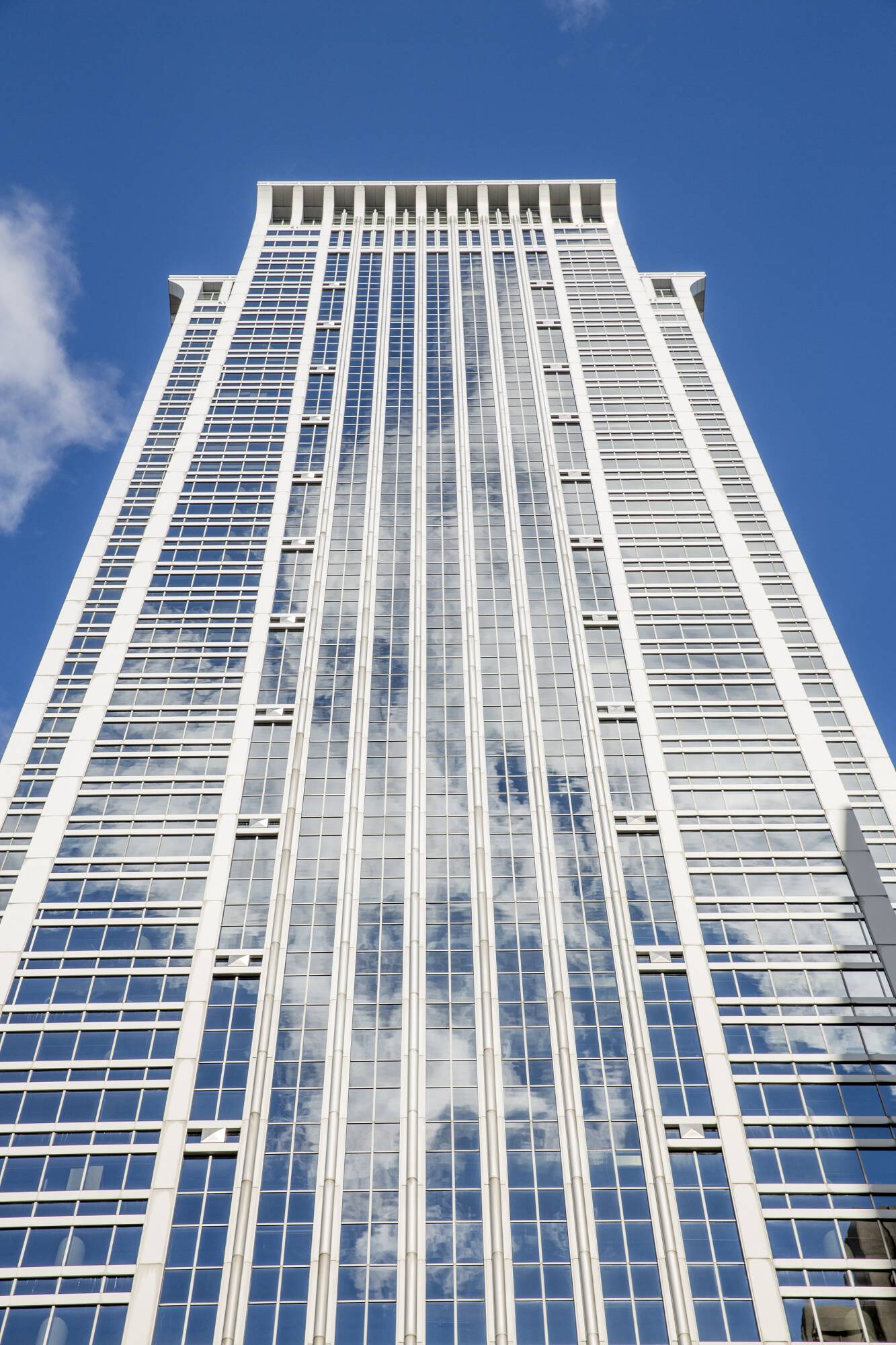 1735 Market St, Philadelphia, PA 19103 | Crexi.com