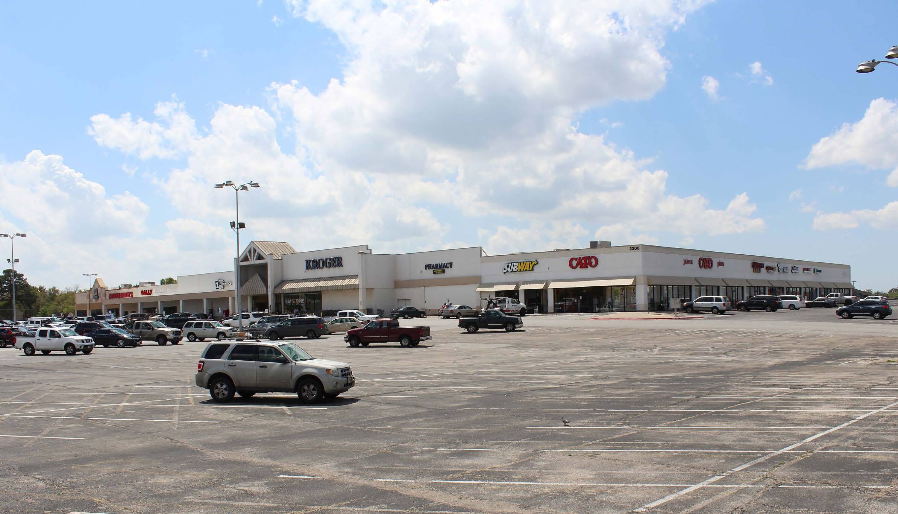 2208 S Fielder Rd, Arlington, TX 76013 | Crexi.com