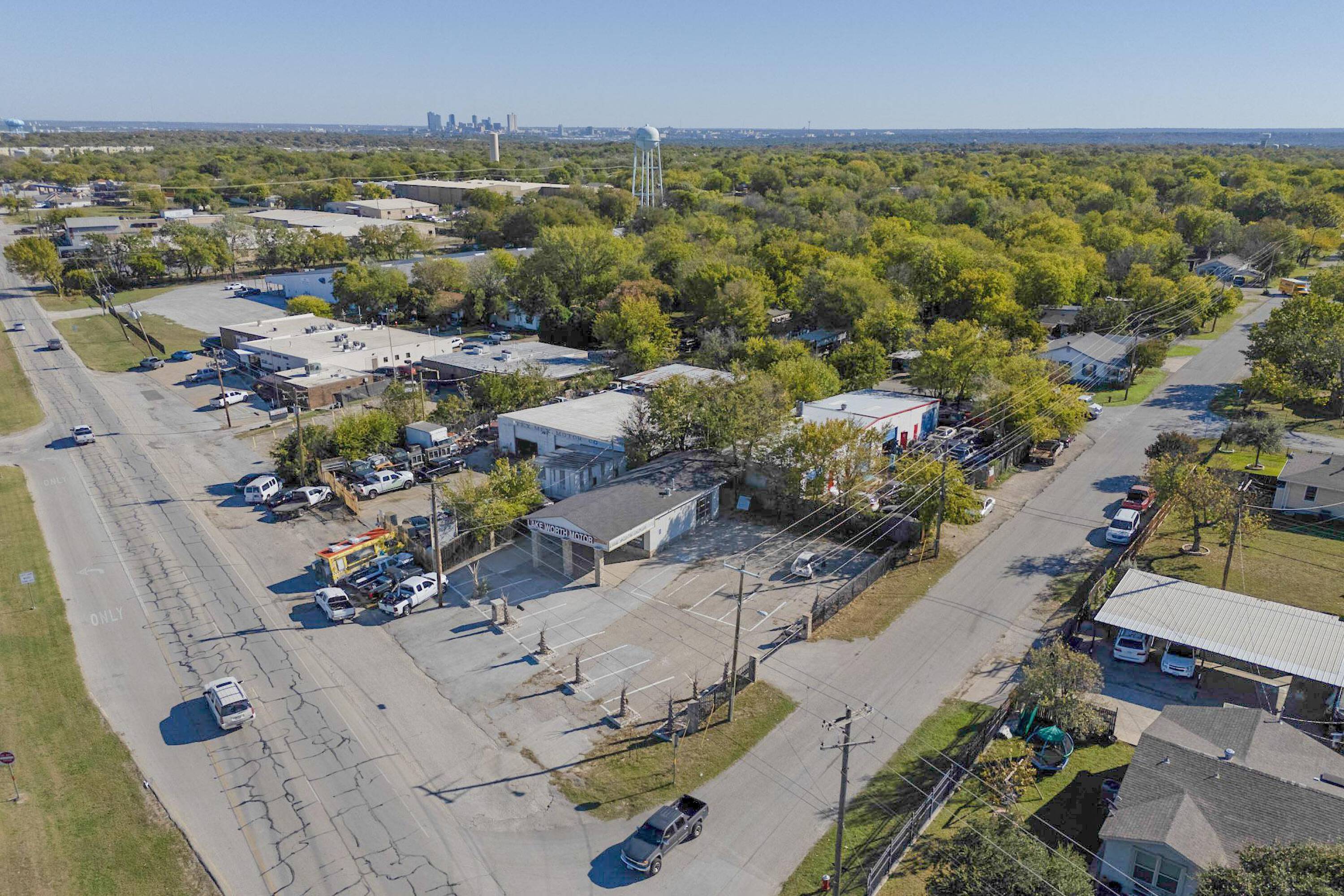 5715 Azle Ave, Fort Worth, TX 76114 | Crexi.com