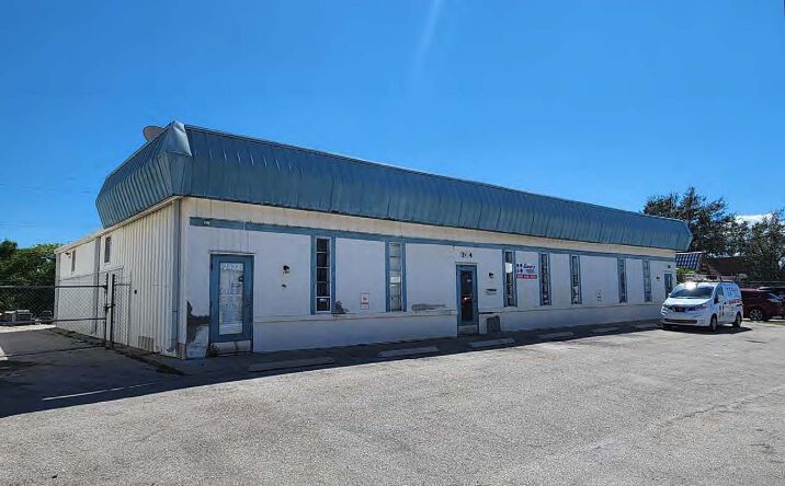 2424 Kirkwood Ave, Naples, FL 34112 | Crexi.com