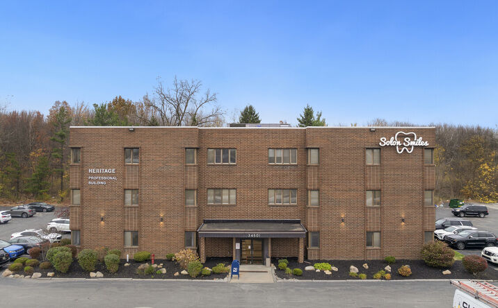 34501 Aurora Rd, Solon, OH 44139 | Crexi.com