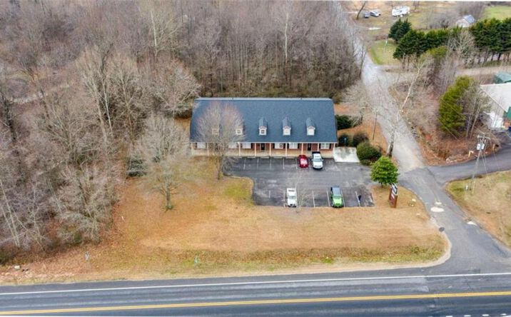 6911 Cleveland Highway Unit 201D, Clermont, GA 30527 | Crexi.com