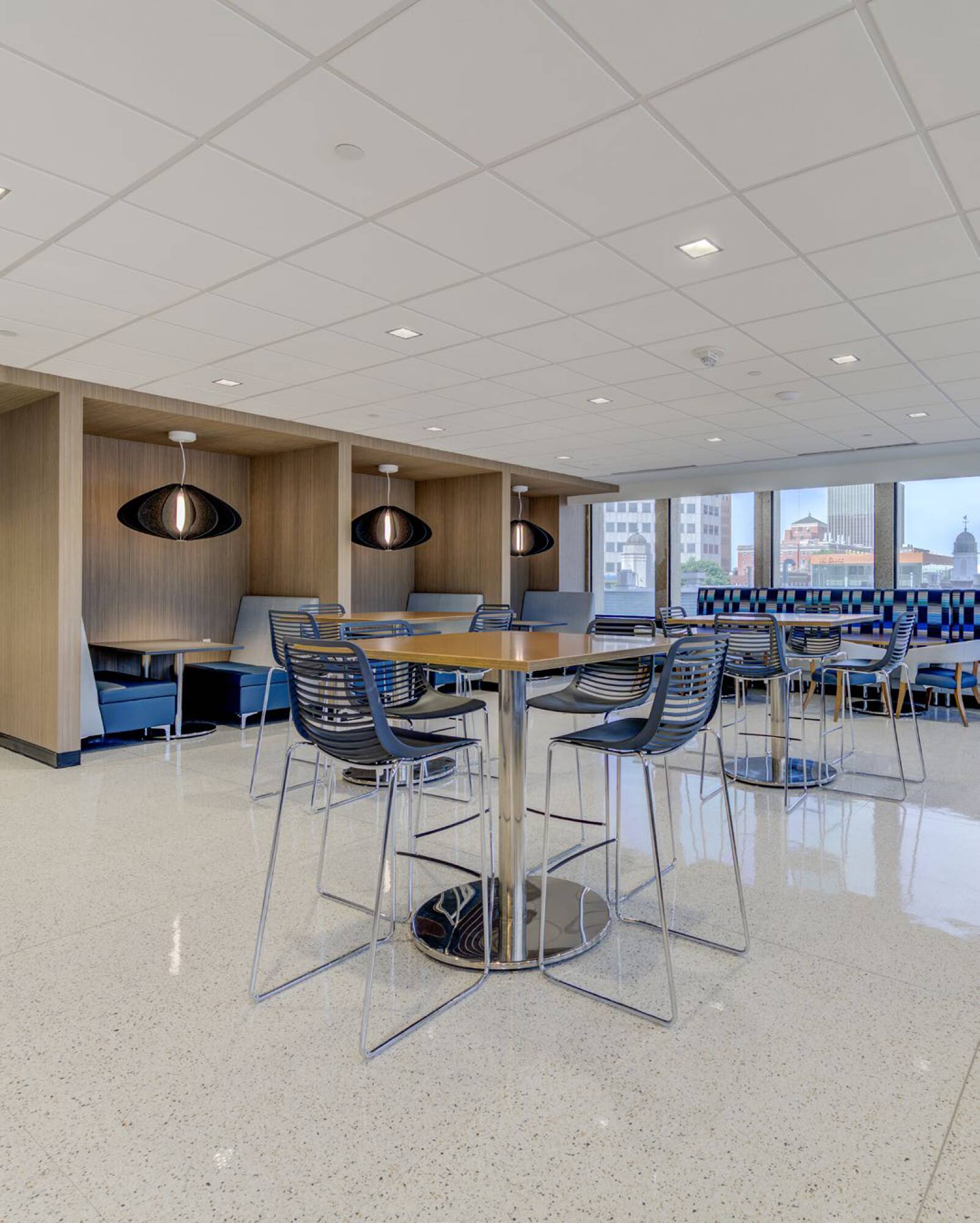 7701 & 7733 Forsyth Blvd, St. Louis, MO 63105 | Crexi.com