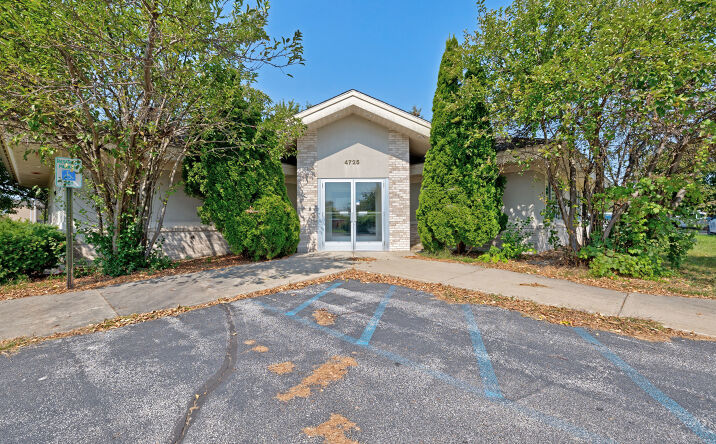 4723 Wenmar Dr, Saginaw, MI 48604 | Crexi.com