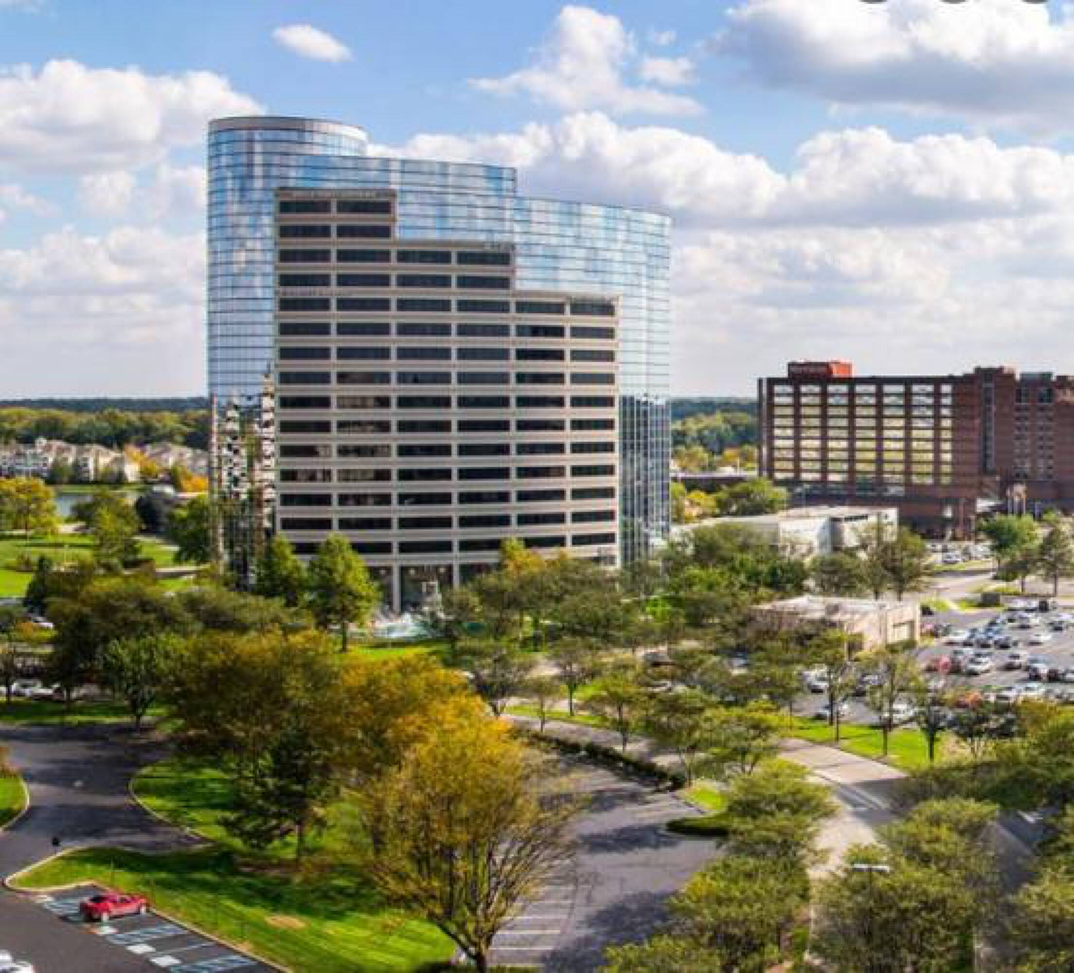 8888 Keystone Crossing, Indianapolis, IN 46240 | Crexi.com