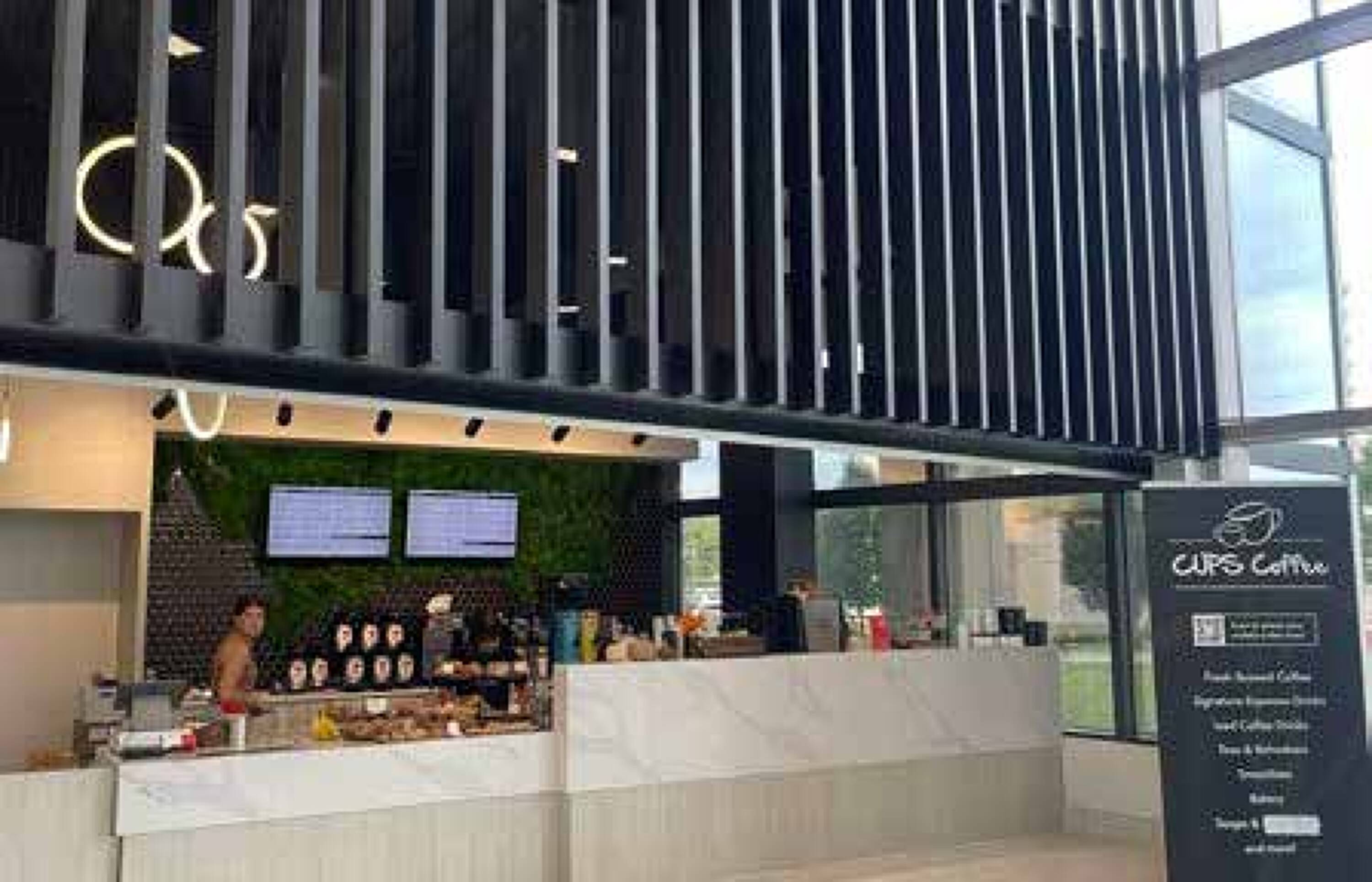 9000 Keystone Crossing, Indianapolis, IN 46240 | Crexi.com