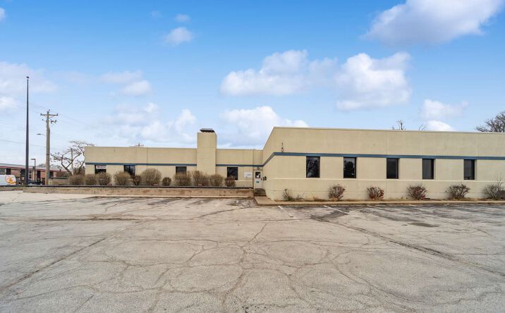 2425 Hubbell Ave, Des Moines, IA 50317 | Crexi.com
