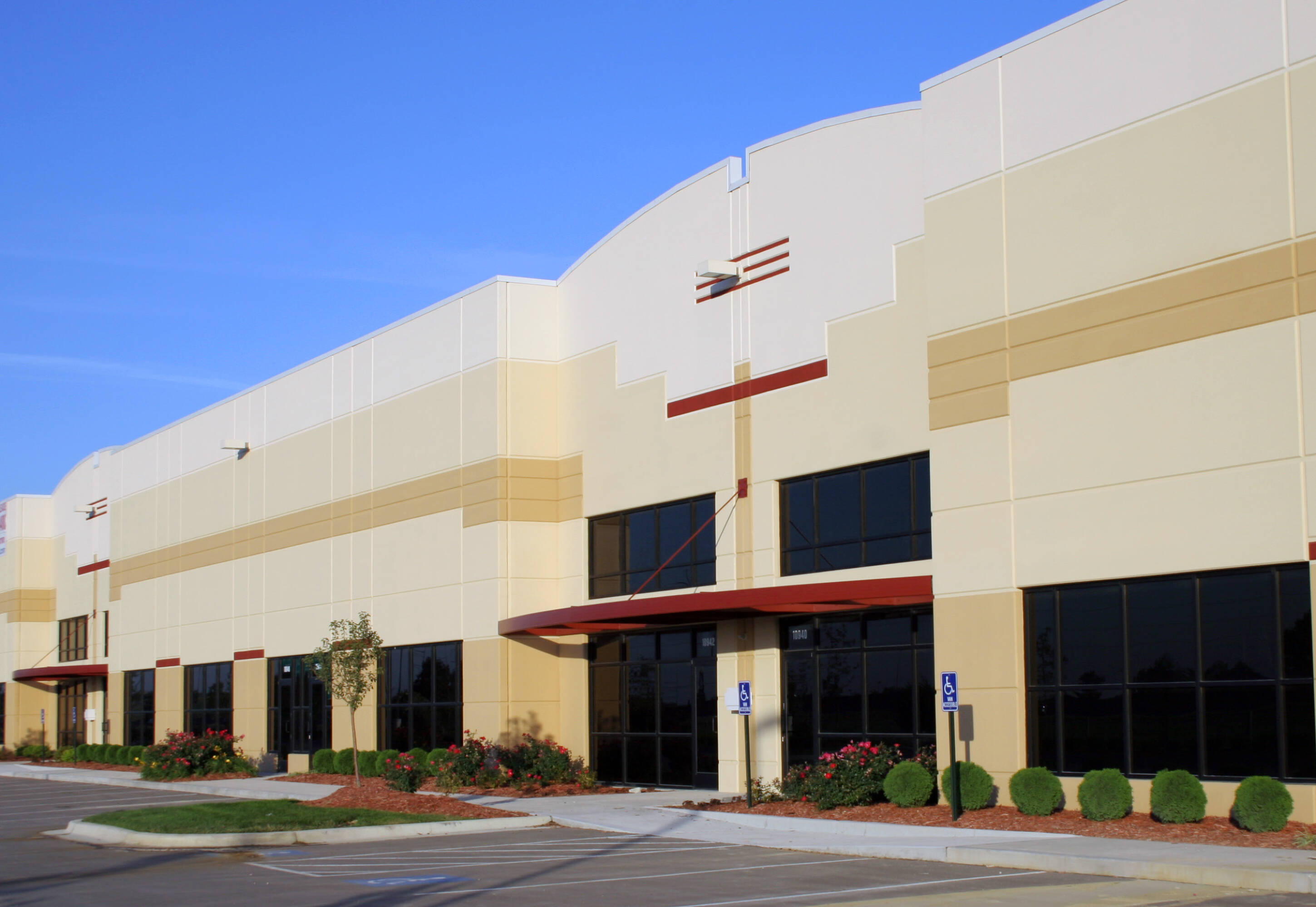 11102-11130 Strang Line Road, Lenexa, KS 66215 | Crexi.com