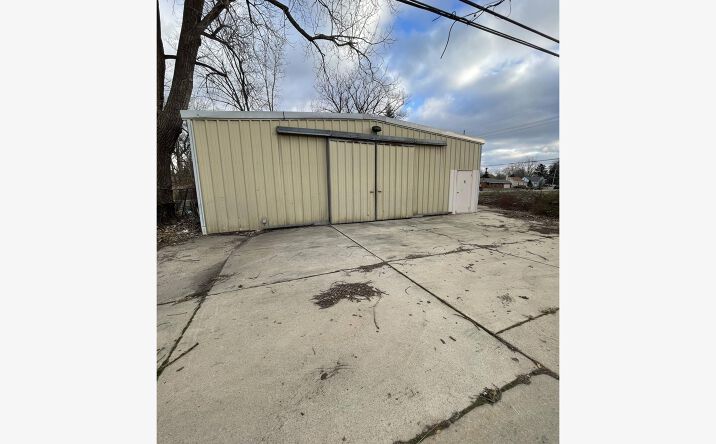 7889 Telegraph Rd, Taylor, MI 48180 | Crexi.com