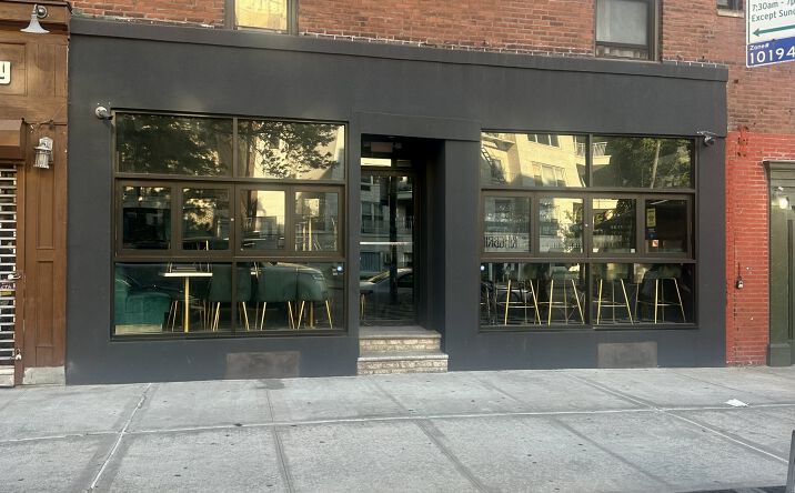 6th Ave, New York, NY 10014 | Crexi.com