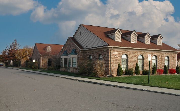 455 Barclay Cir, Rochester Hills, MI 48307 | Crexi.com