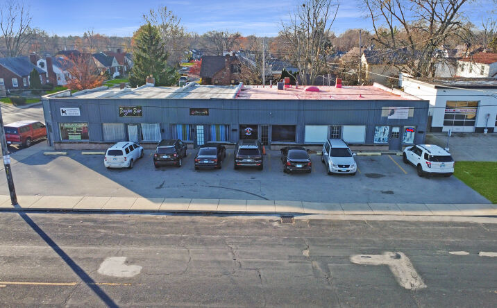 3211 N Prospect Rd, Peoria, IL 61603 | Crexi.com
