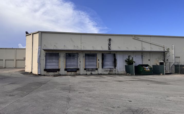 150 NE 183rd St, Miami, FL 33169 | Crexi.com