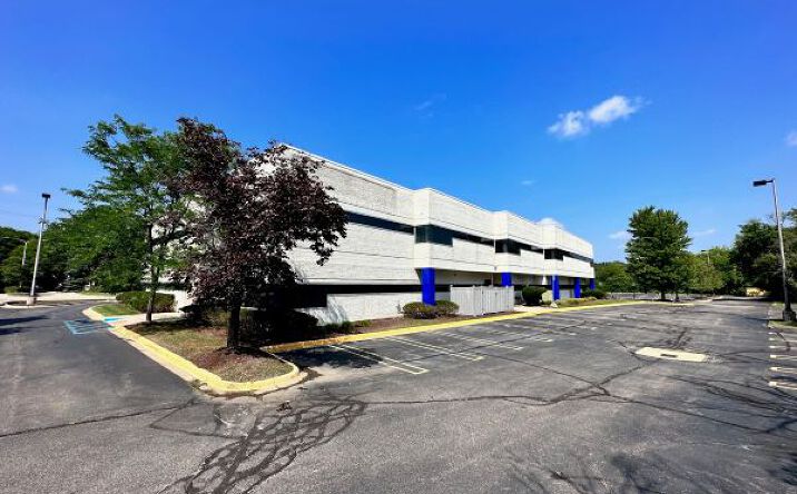 22777 W Eleven Mile Rd, Southfield, MI 48033 | Crexi.com