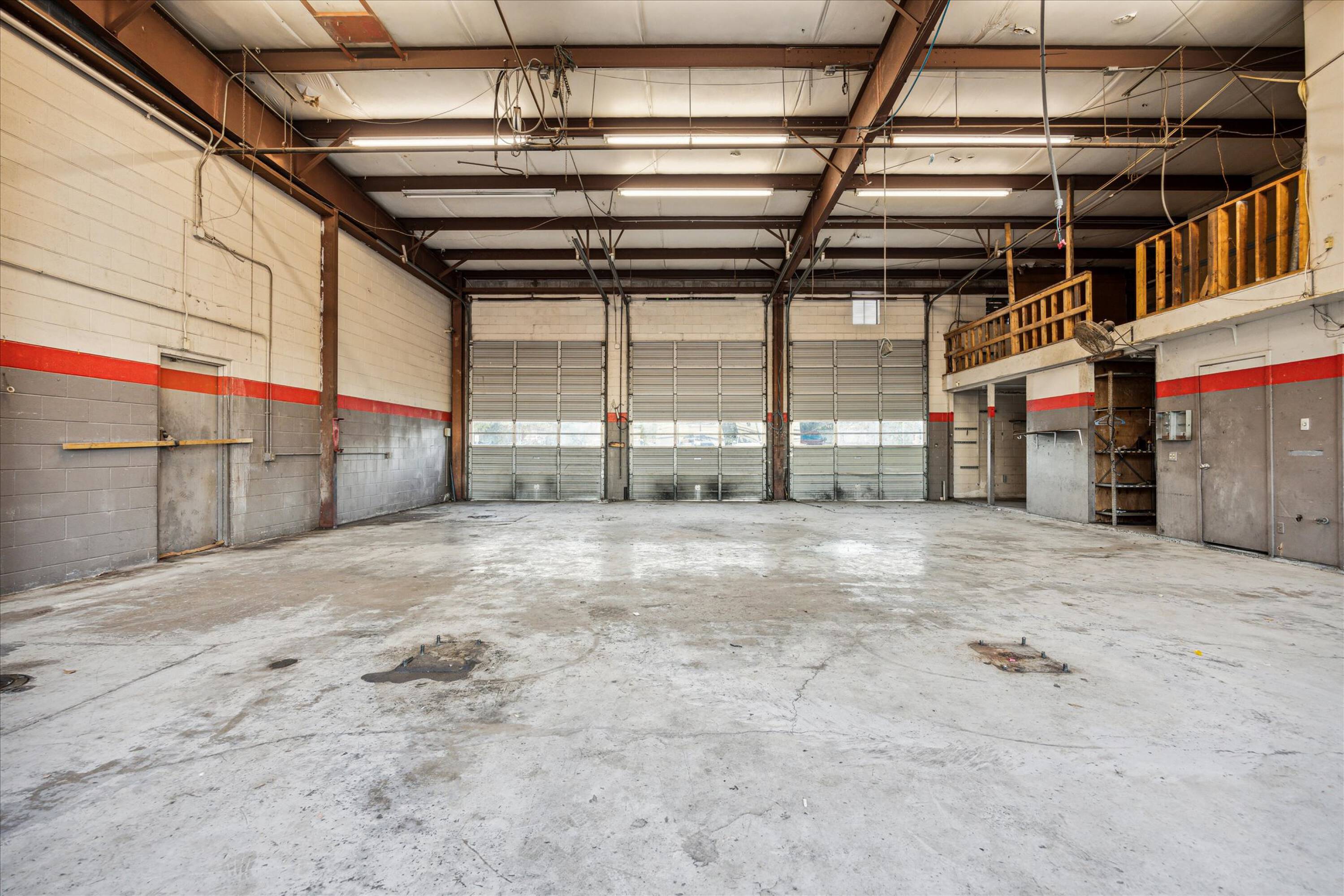 5528 N Lamar Blvd, Austin, TX 78751 | Crexi.com